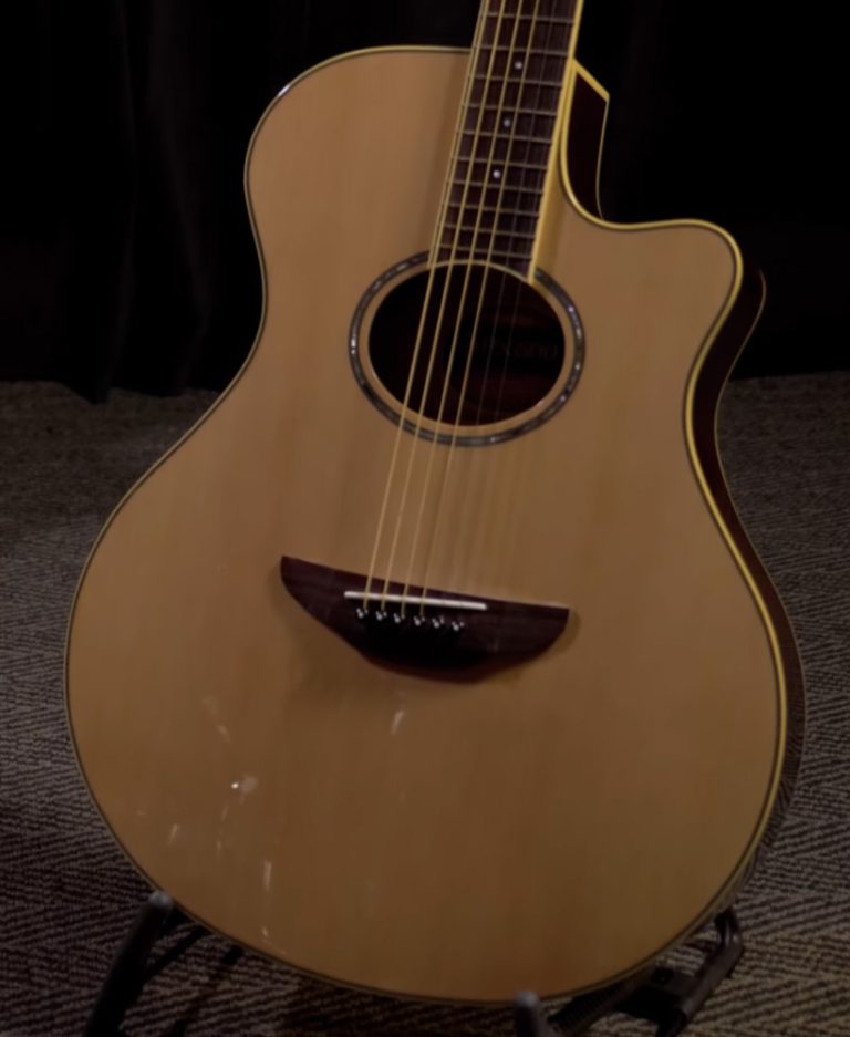 YAMAHA APX600 Natural - Nuostore